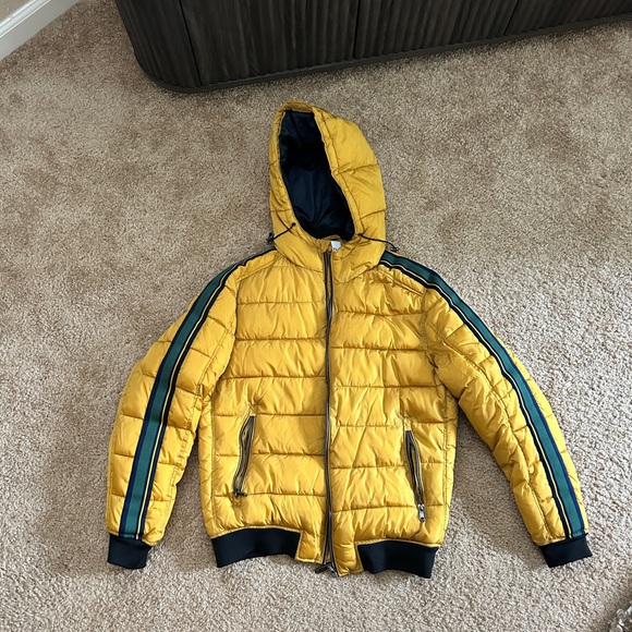Zara | Jackets & Coats | Yellow Puffer Jacket With Hood | Poshmark
